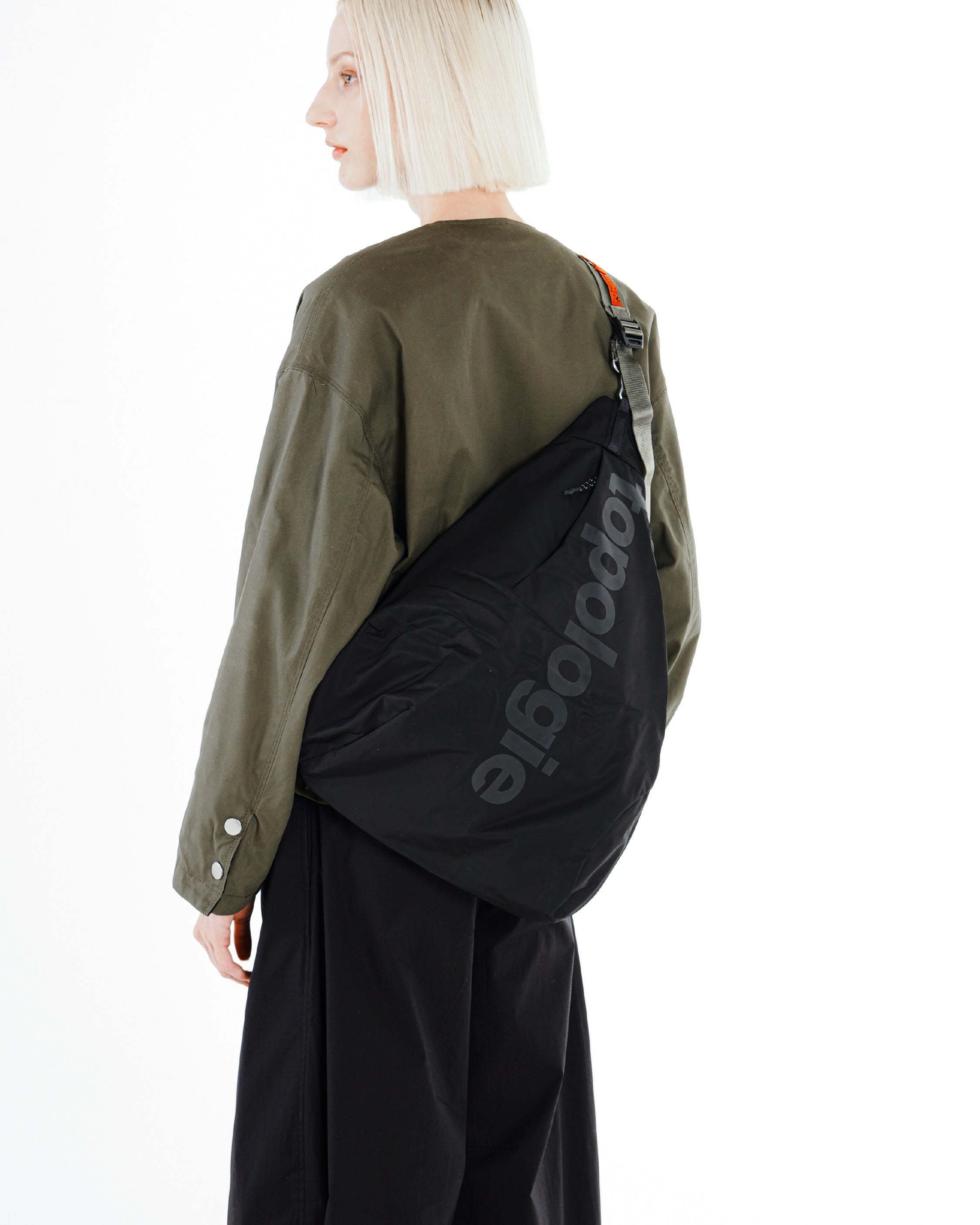 Sling Messenger Large / Moss / Utility Sling Wide / Mocha – Topologie Thai